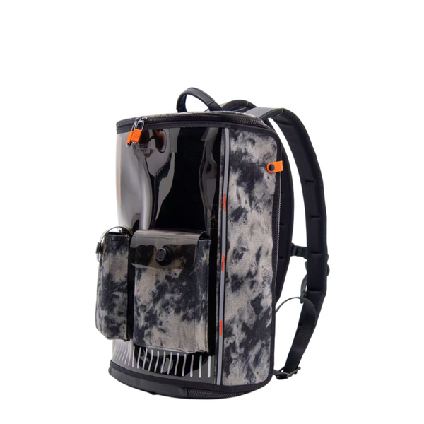 Captain Zip Around Backpack (M) – FREQUENT FLYER